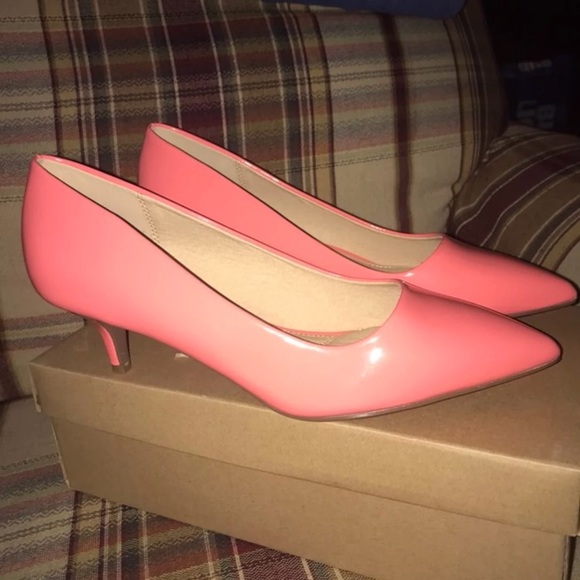 Cityclassified | Shoes | Cityclassified Comfort Salmon Heels | Poshmark